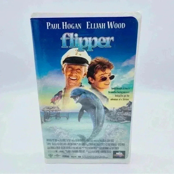 Dreamworks | Media | Dreamworks Flipper Vhs Tape 82825 | Poshmark